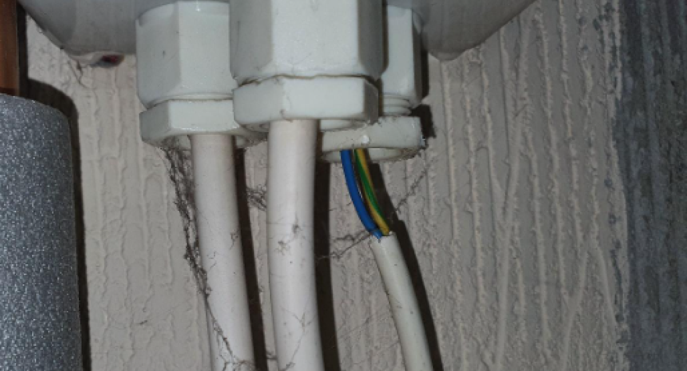 Intermittent Electrical Problems. Common Causes Intermittent Electrical Problems. Common Causes